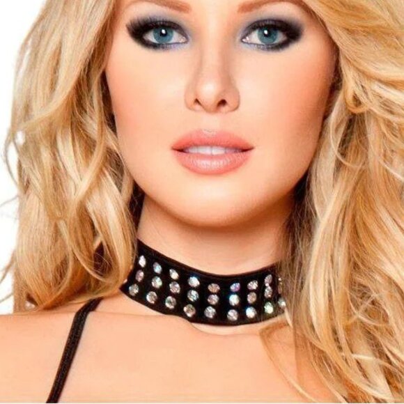 Roma | Jewelry | Stretchy Choker With Rhinestones | Poshmark